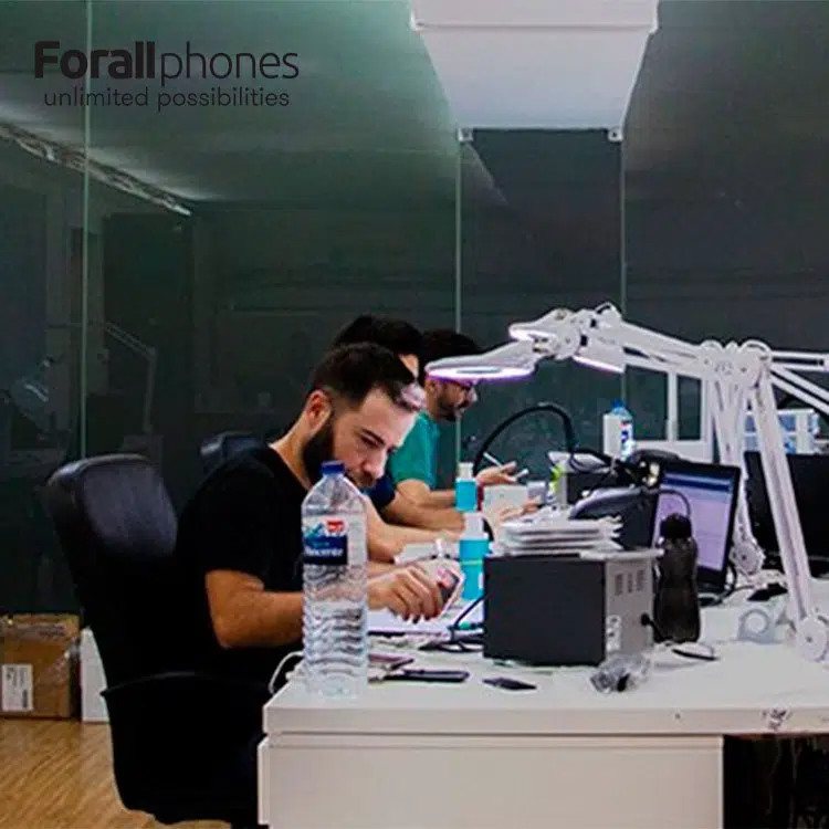 Forall Phones ultima la apertura de varias tiendas de móviles ...